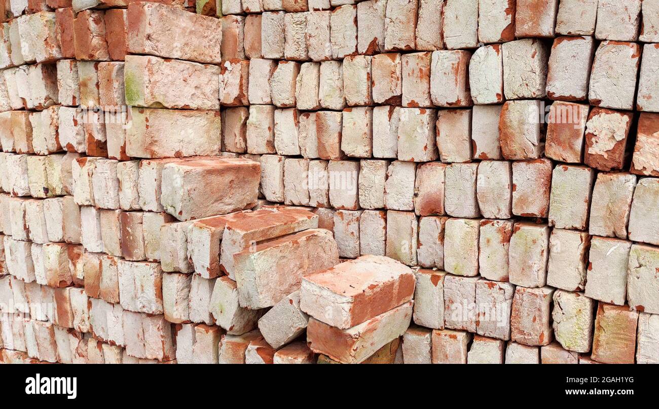 Solid clay brick used construction hi-res stock photography and images ...