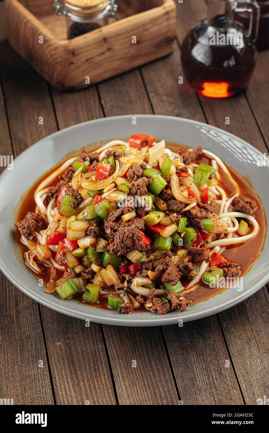 Asian uyghur dish suiru lagman noodles Stock Photo - Alamy