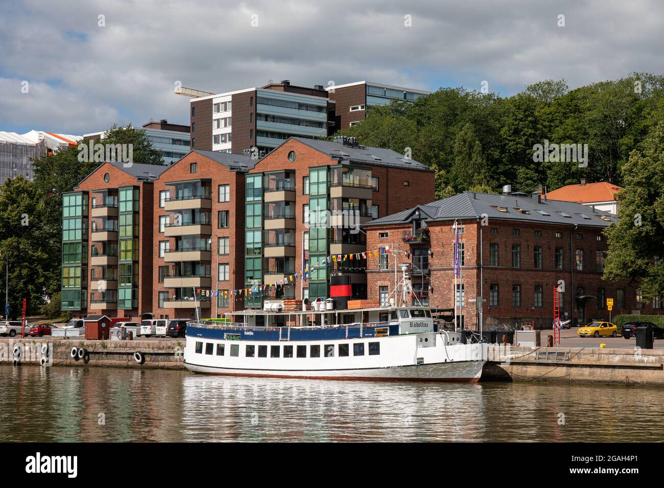 Aura building hi-res stock photography and images - Alamy