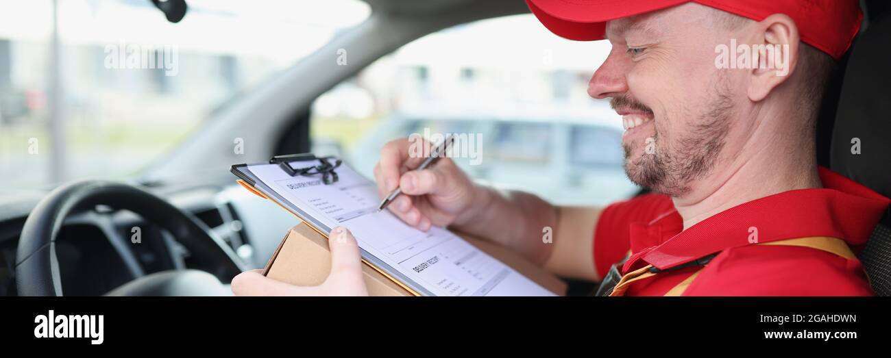 Courier driver hi-res stock photography and images - Alamy