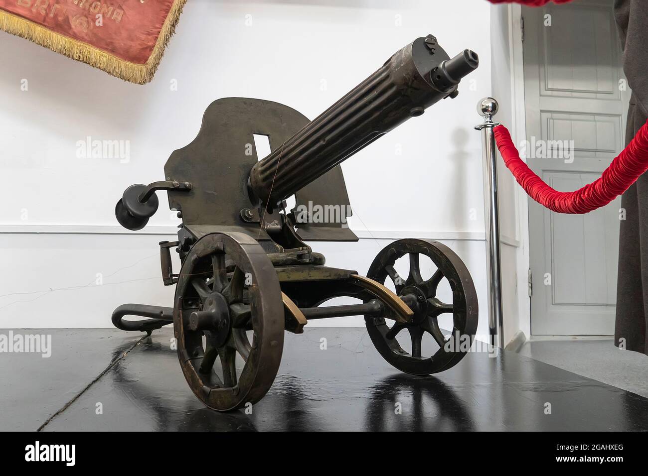 Old machine Gun. Maxim gun. First World War Machine gun Stock Photo - Alamy