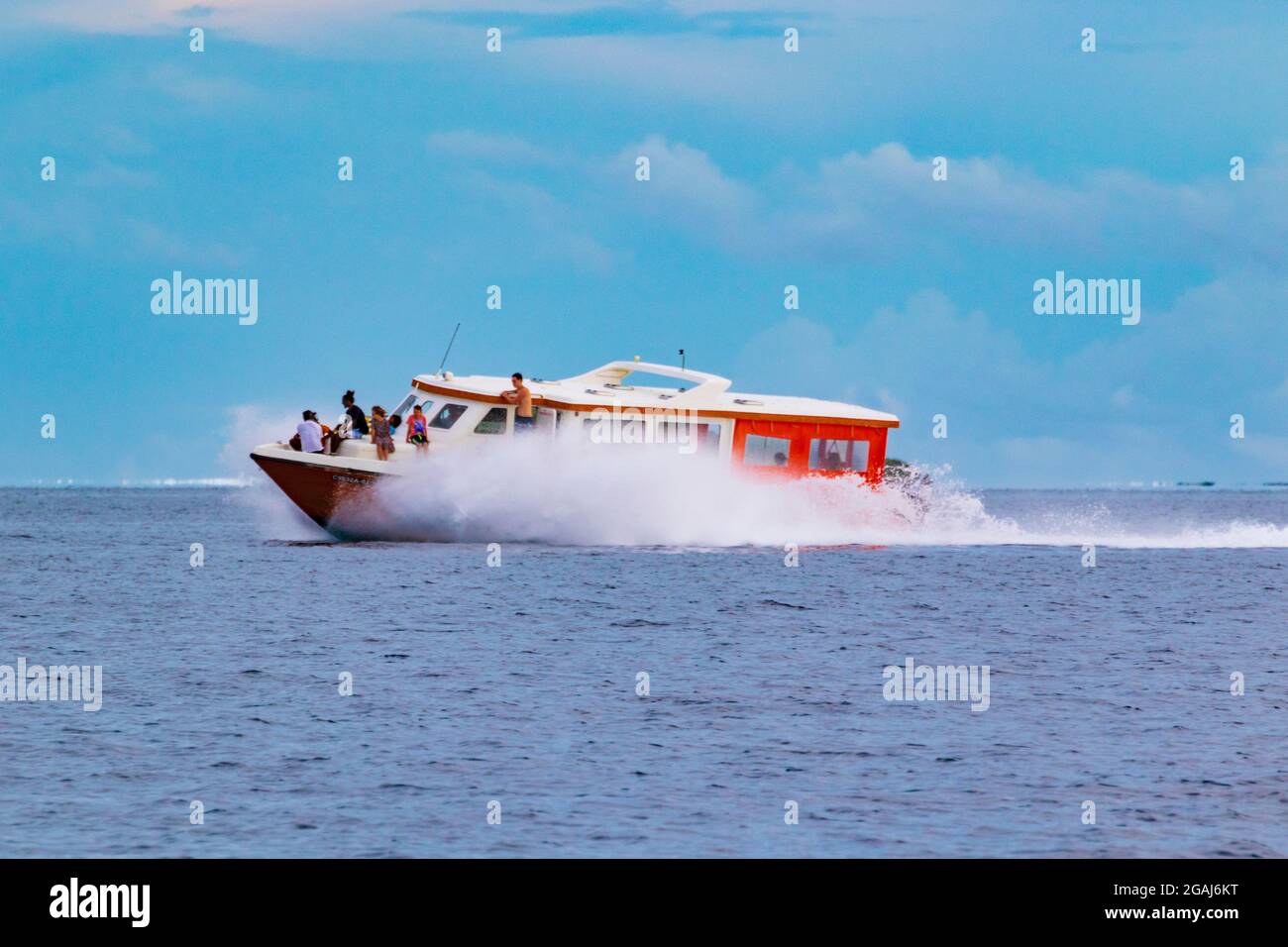 Tour boat speeding at Laccadive Sea.The Laccadive Sea or Lakshadweep ...
