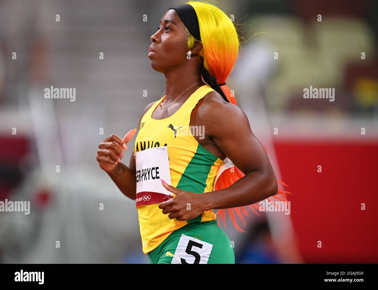 Shelly ann fraser pryce of jamaica hi-res stock photography and images ...