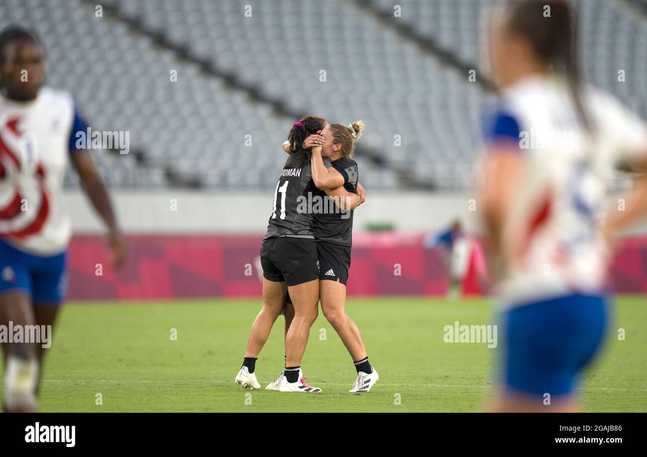 Tokyo, Japan. 31st July, 2021. Kelly Brazier (L) of New Zealand ...