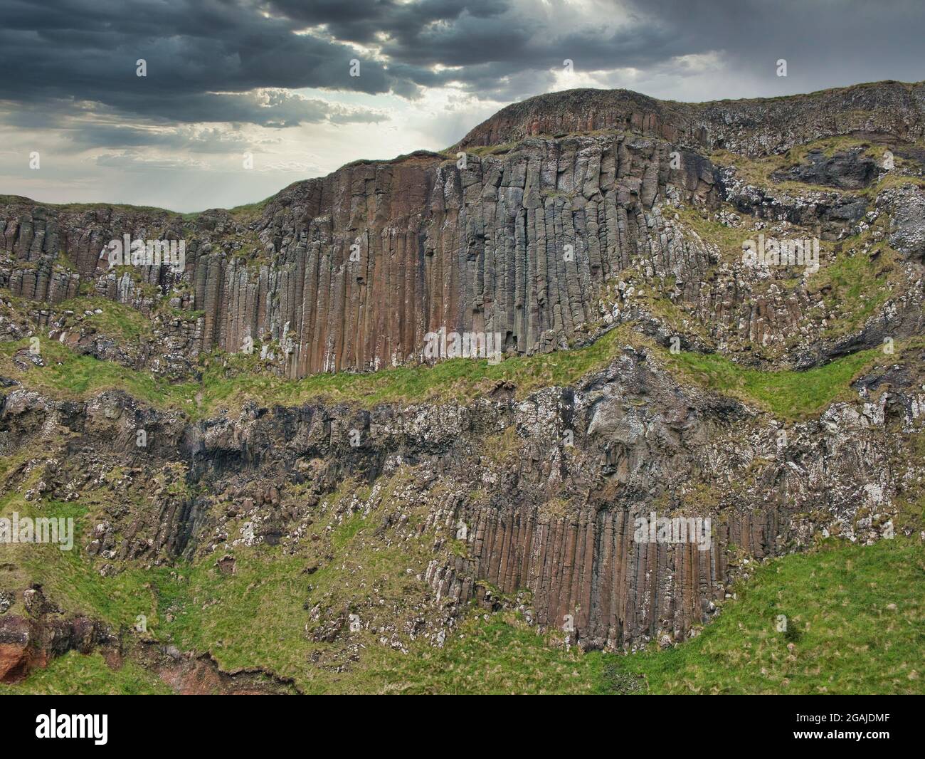 Basalt columns at Giants Causeway on the Antrim Coast, Northern Ireland ...