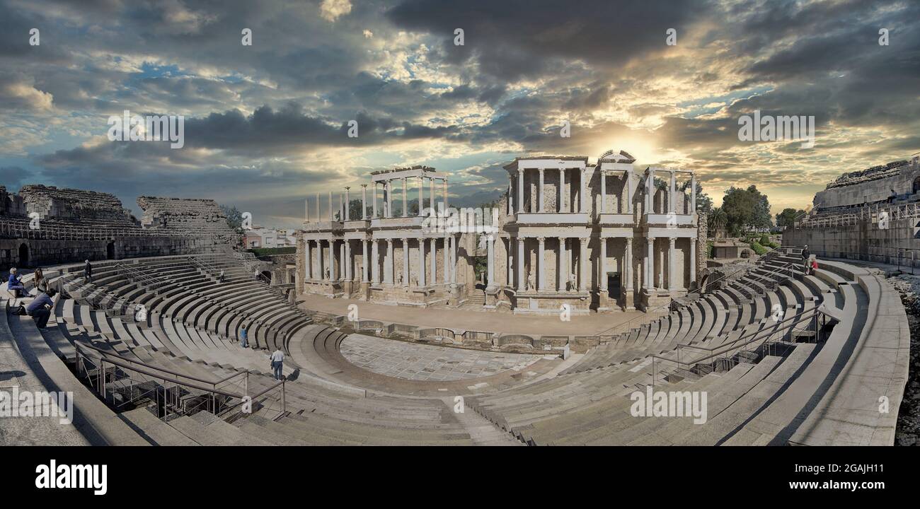 Roman amphitheatre in merida hi-res stock photography and images - Alamy