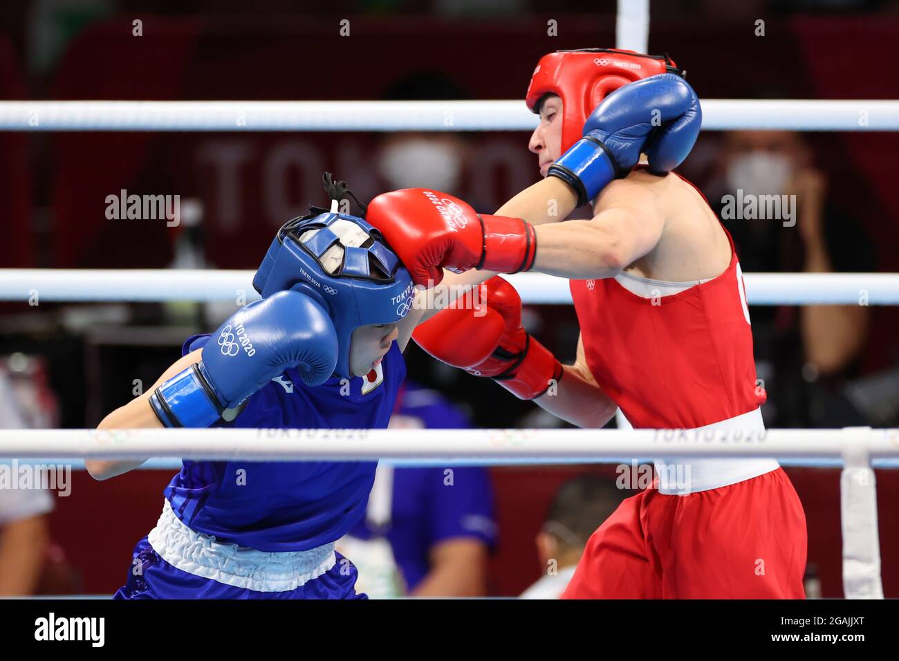 Tokyo, Japan. 31st July, 2021. (L-R) Sena Irie (JPN), Karriss Artingstall (GBR) Boxing : Women's ...
