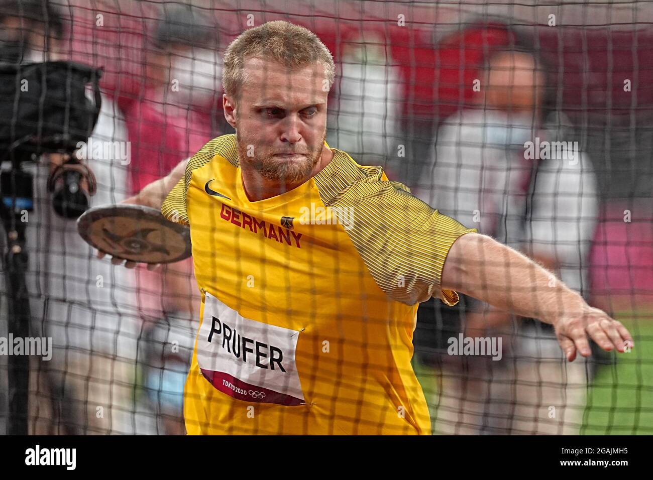 Tokyo, Japan. 31st July, 2021. Athletics: Olympics, discus throw, men ...