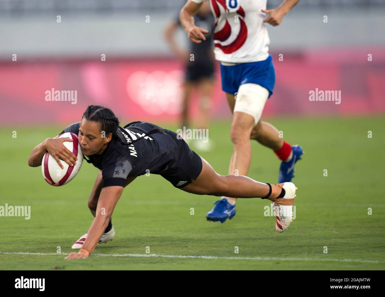 Tokyo, Japan. 31st July, 2021. Tyla Nathan-Wong (L) of New Zealand ...