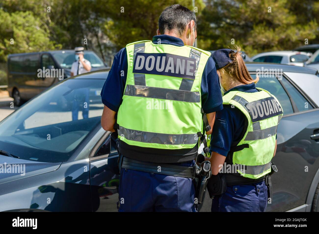 Border border reinforcement hi-res stock photography and images - Alamy