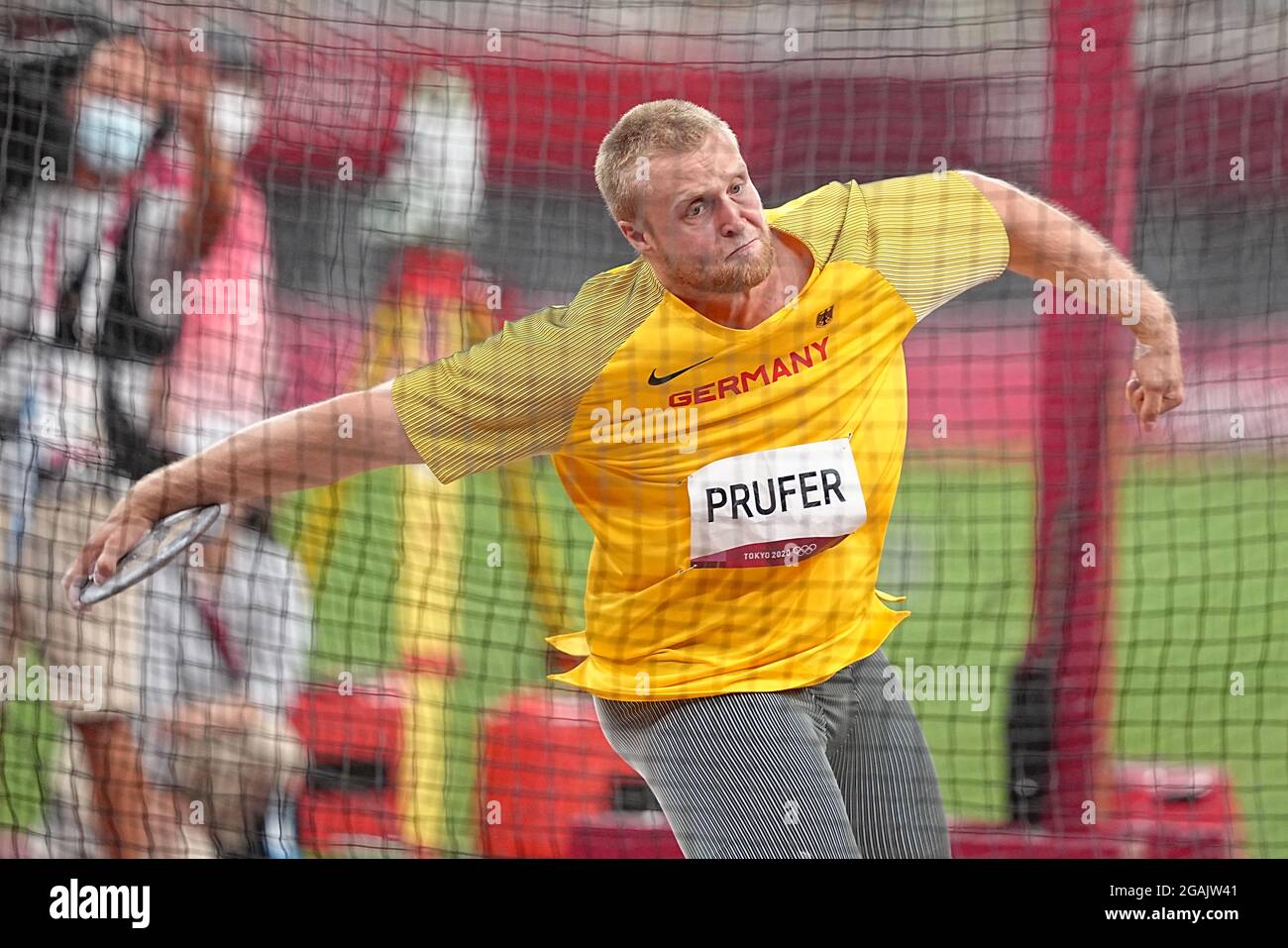 Tokyo, Japan. 31st July, 2021. Athletics: Olympics, discus throw, men ...