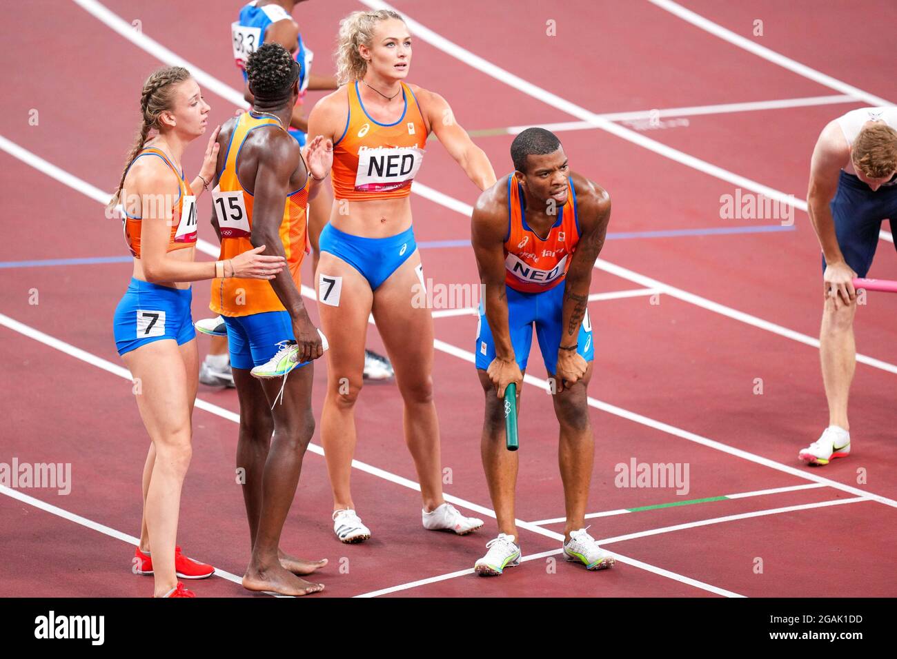 TOKYO, JAPAN - JULY 31: Laura de Witte of the Netherlands, Hanneke ...