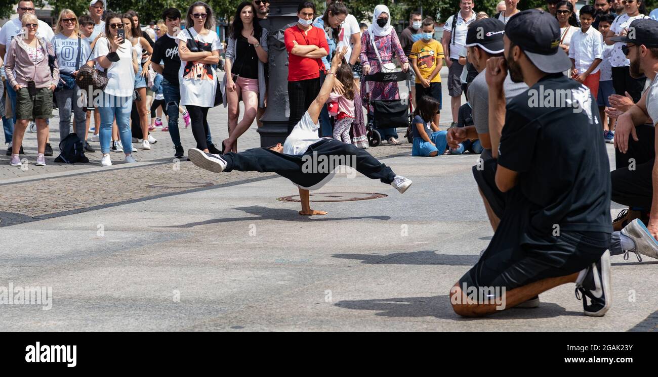 Berlin, Germany. 31st July, 2021. Dancers show their skills on the ...