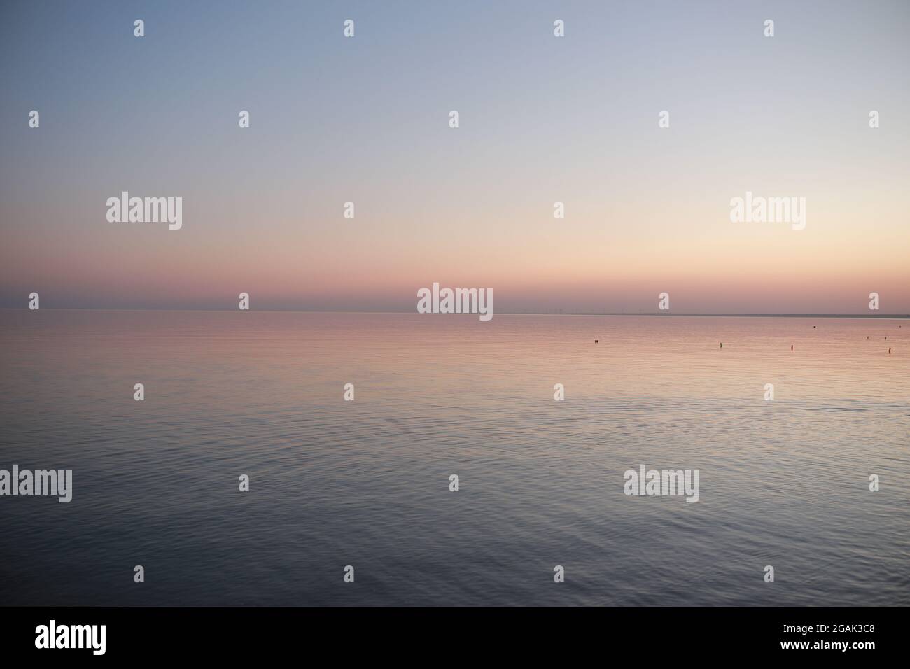 beautiful sunrise early morning sun on the seaside Stock Photo - Alamy