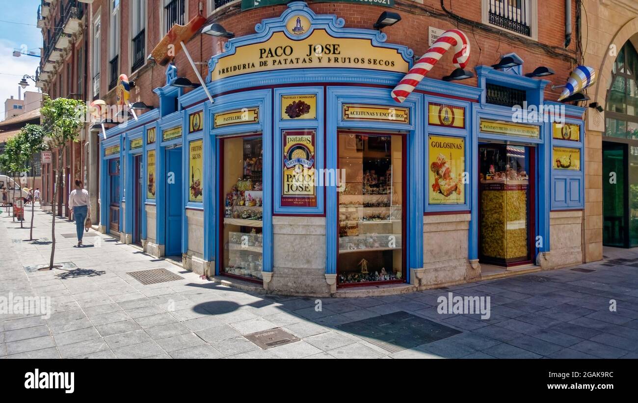 Kartoffelchips pommes frites pommes frites hi-res stock photography and ...