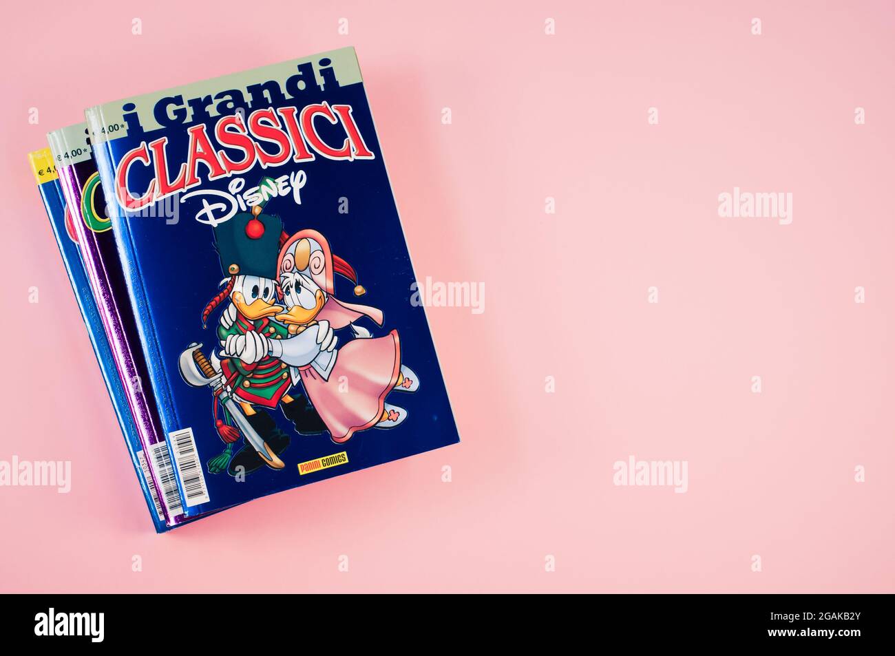 Disney cartoon characters comic books - Italian edition Stock Photo - Alamy