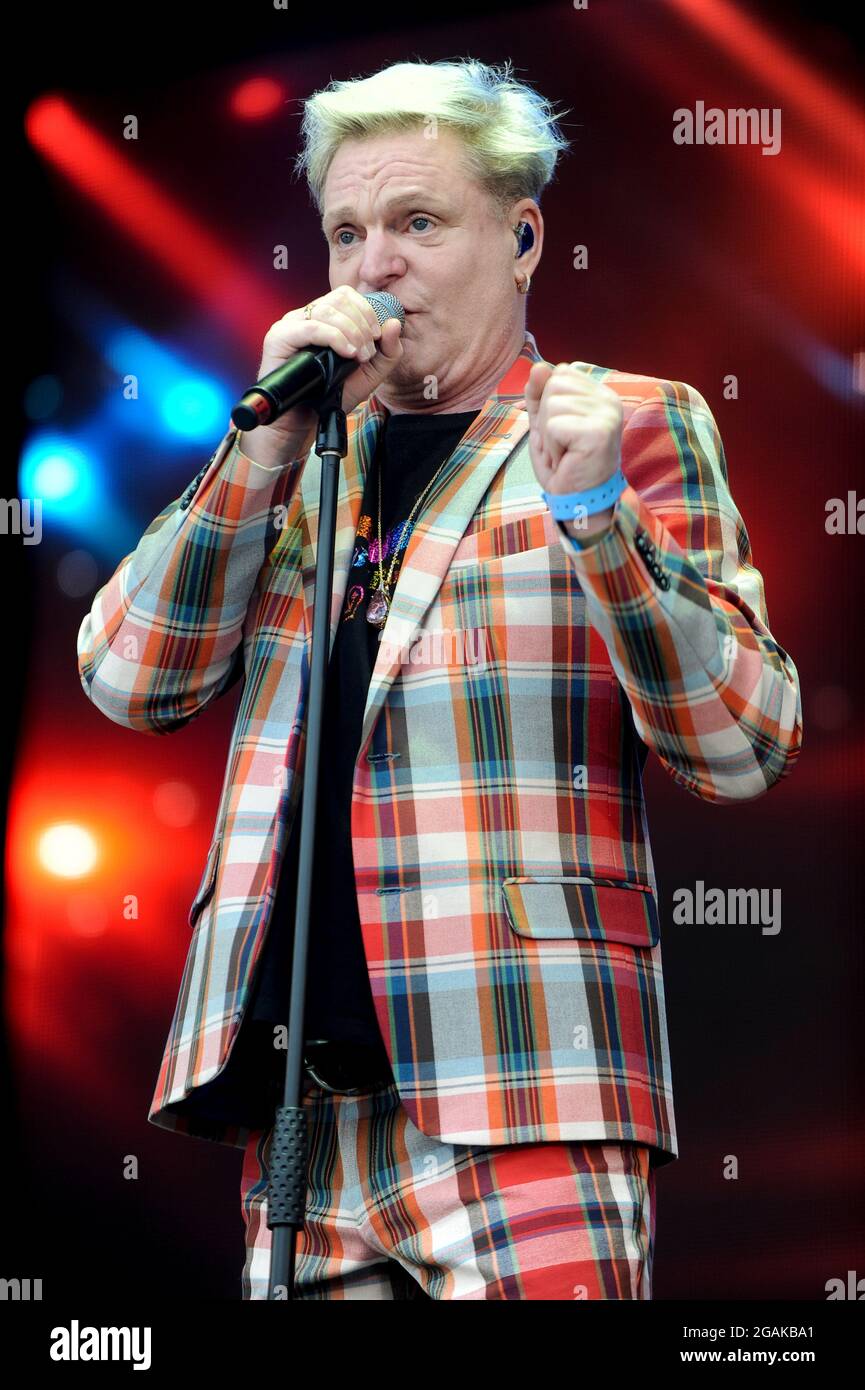 Andy Bell Erasure High Resolution Stock Photography and Images - Alamy