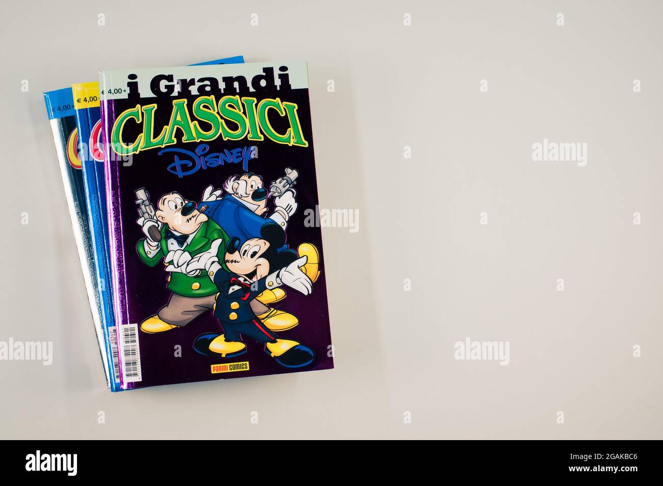 Disney cartoon characters comic books - Italian edition Stock Photo - Alamy