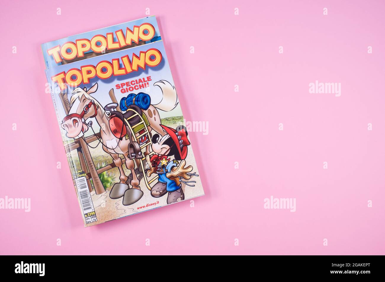 Mickey Mouse Disney cartoon characters comic book - Italian edition ...