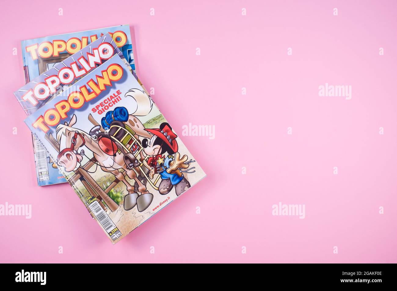 Mickey Mouse Disney cartoon characters comic book - Italian edition ...