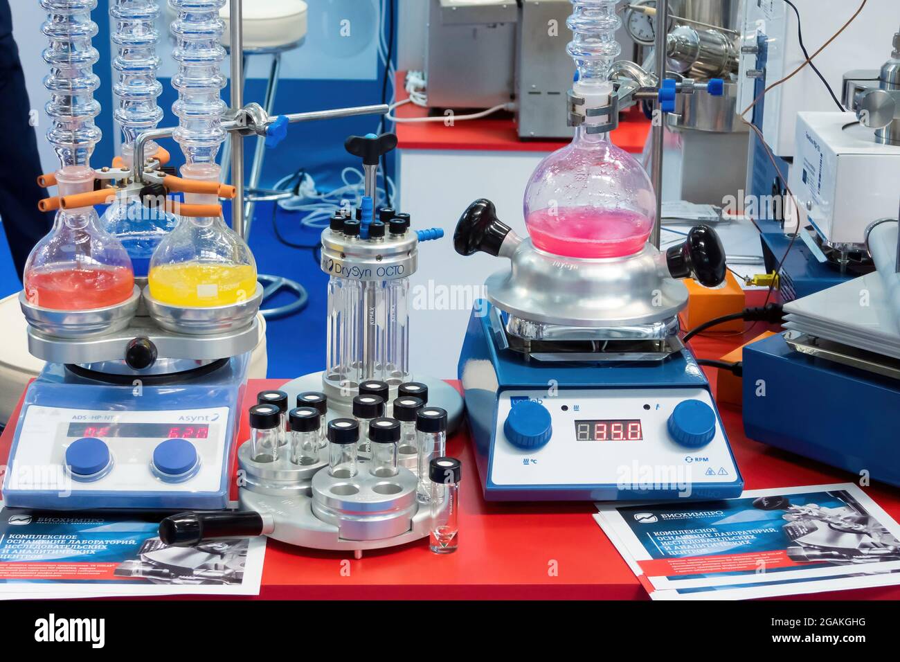 Device devices instrument hi-res stock photography and images - Alamy