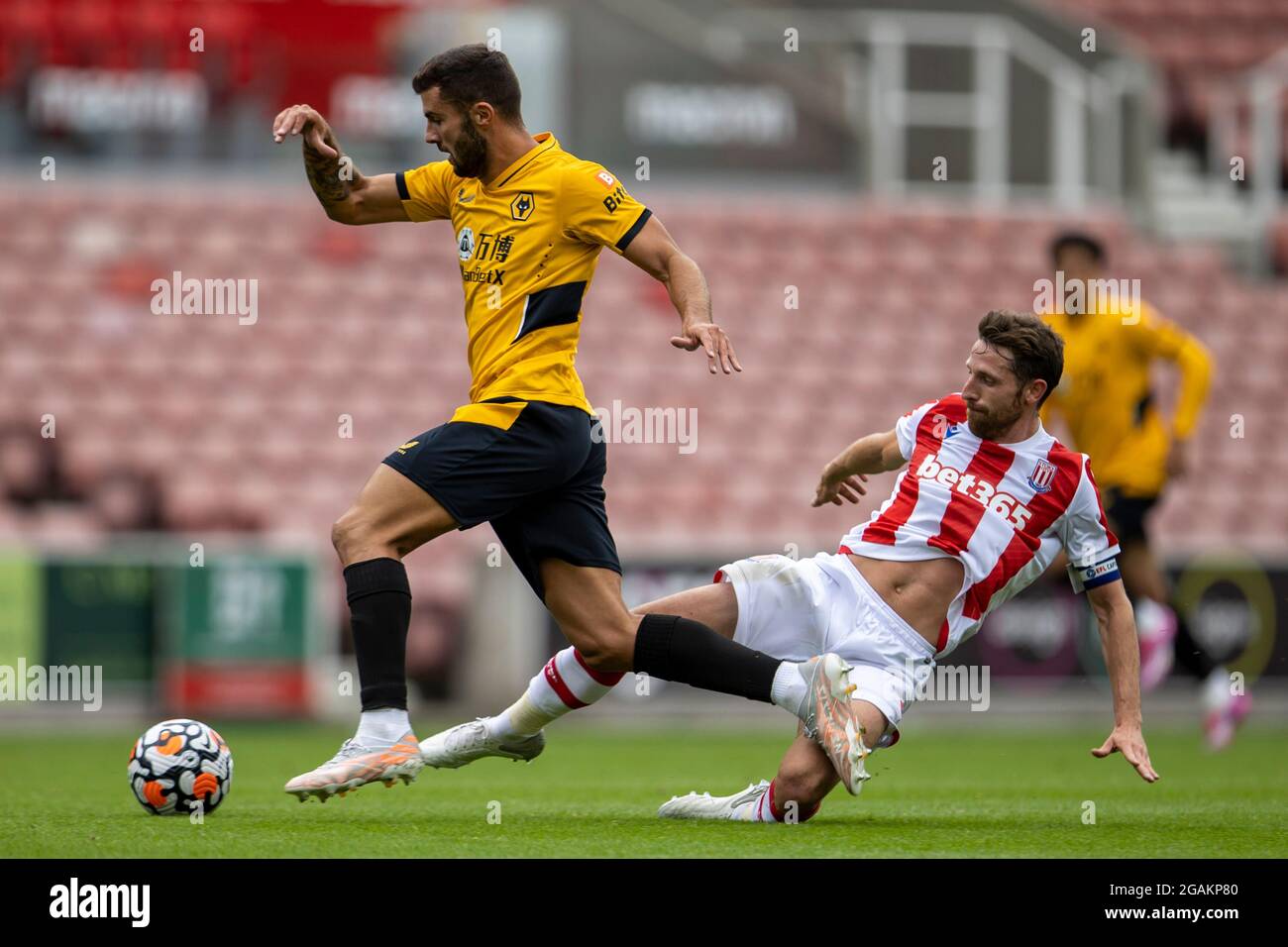 Patrick cutrone wolves hi-res stock photography and images - Alamy