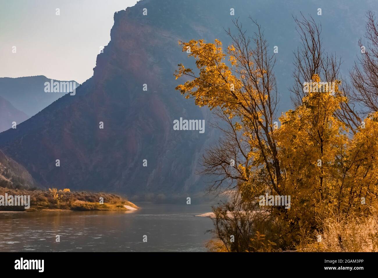 Green River at head of Split Mountain Canyon viewed from Rainbow Park ...