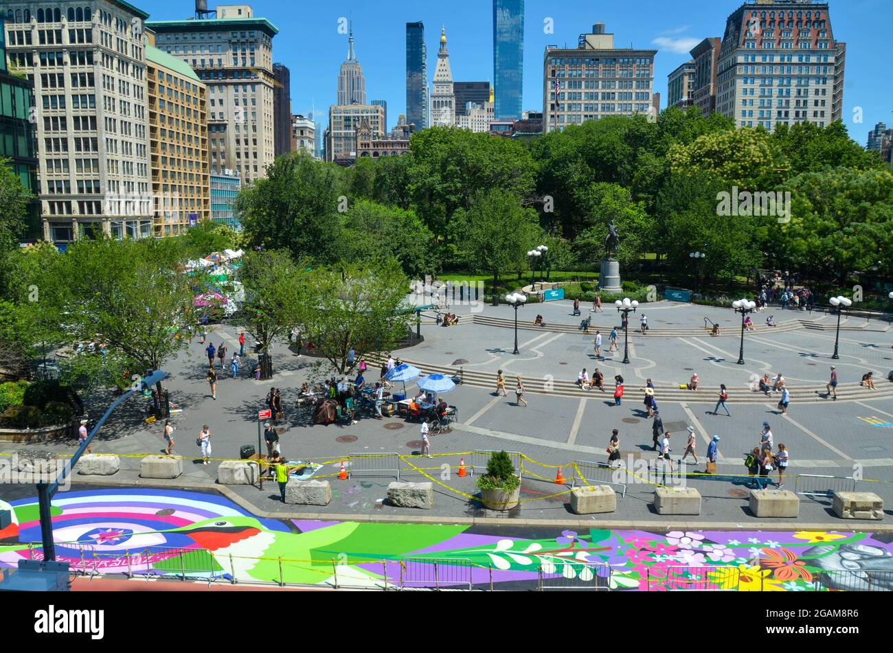 Giant Mural is being painted on 14th Street, Union Square in New York ...