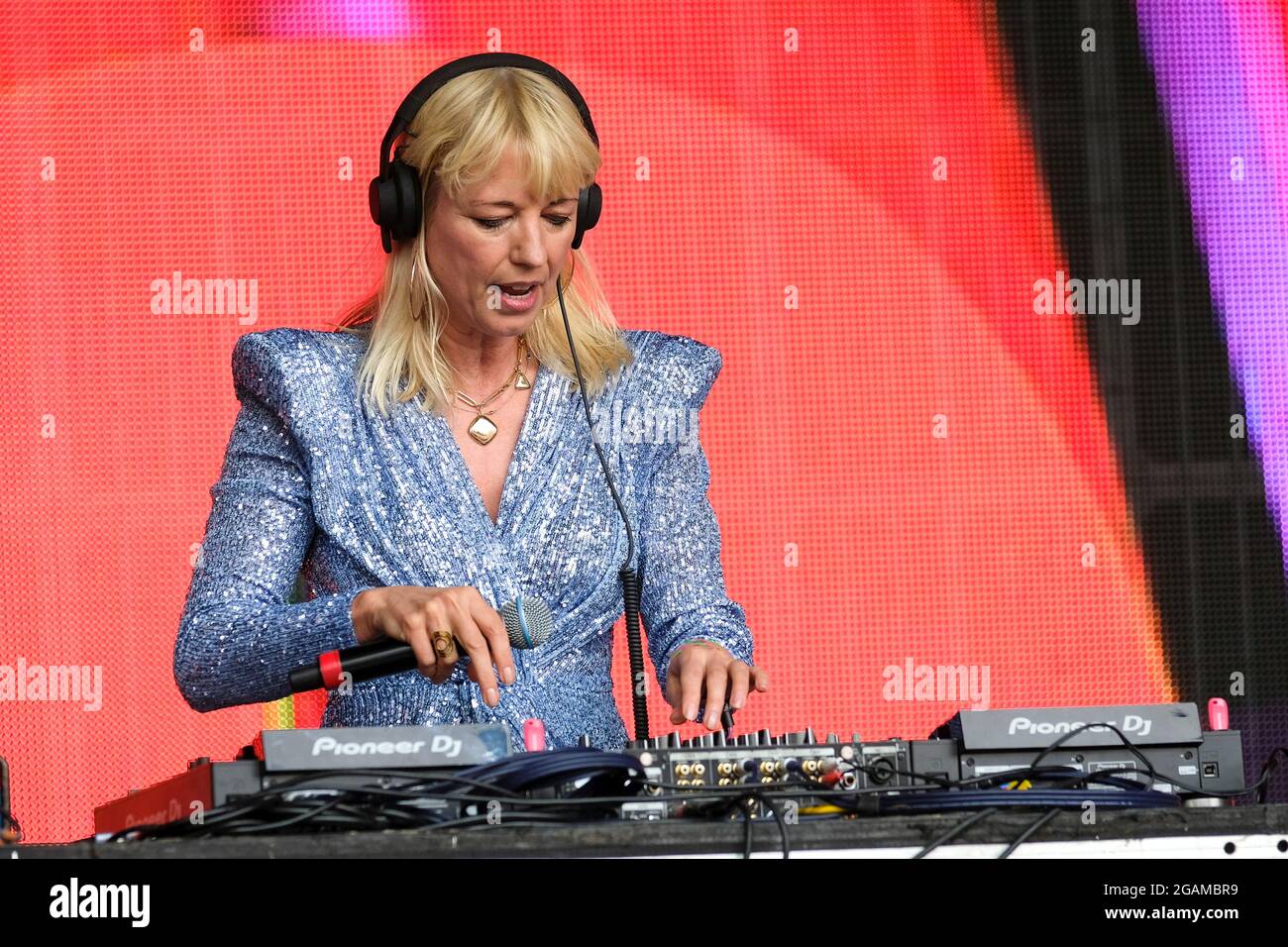 Lulworth, UK. 31st July, 2021. Sara Cox, British female DJ performs ...