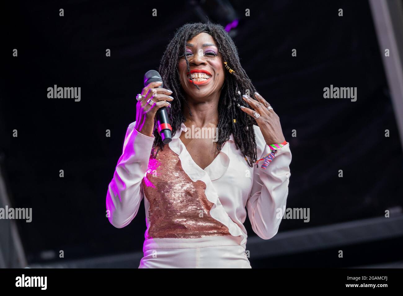 Heather small m people hi-res stock photography and images - Alamy