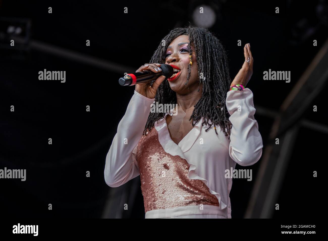 Heather small hi-res stock photography and images - Alamy