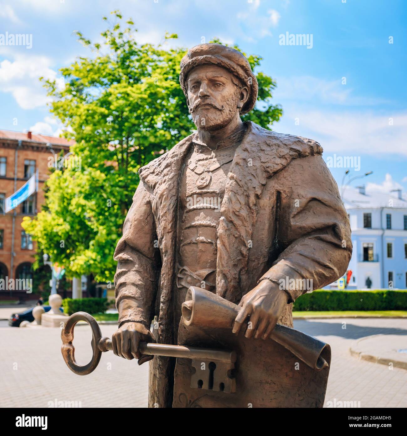 Statue of the Mayor with the key and a royal charter in the hands ...
