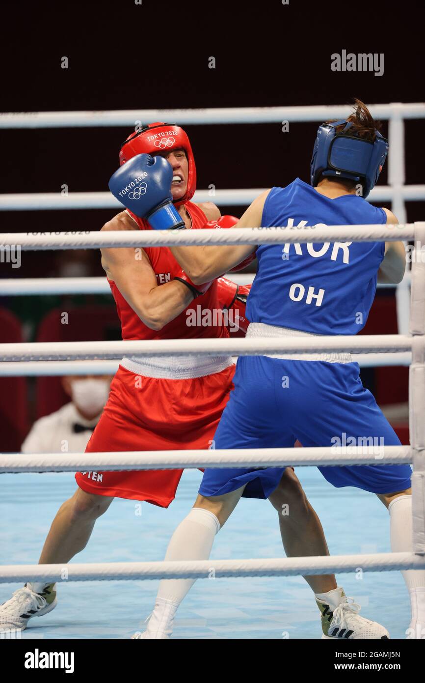 Tokyo, Japan. 30th July, 2021. BOXING MUM ADVANCES: Olympic women's ...