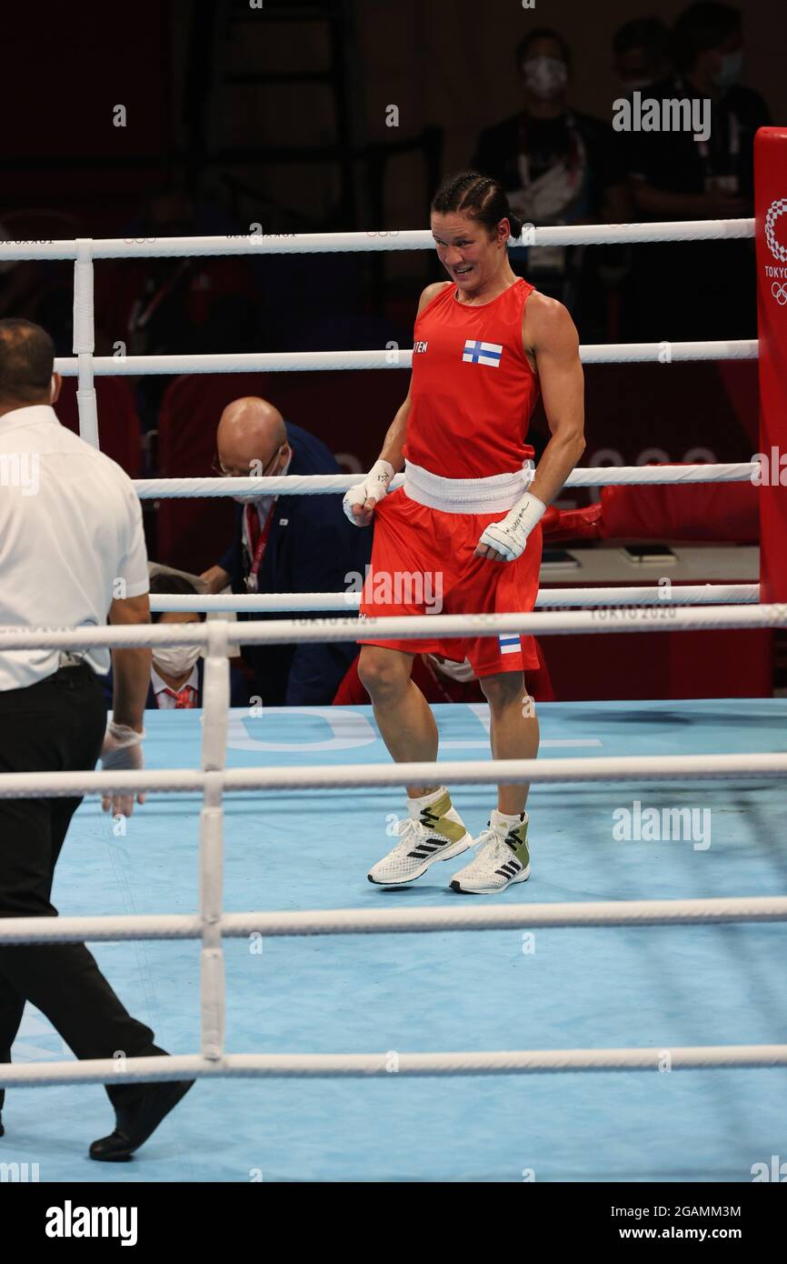 Tokyo, Japan. 30th July, 2021. BOXING MUM ADVANCES: Olympic women's ...