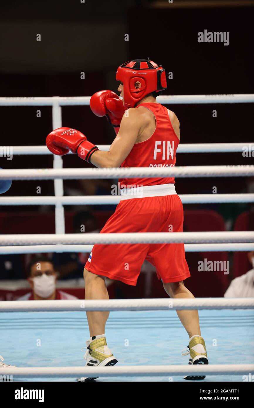 Tokyo, Japan. 30th July, 2021. BOXING MUM ADVANCES: Olympic women's ...