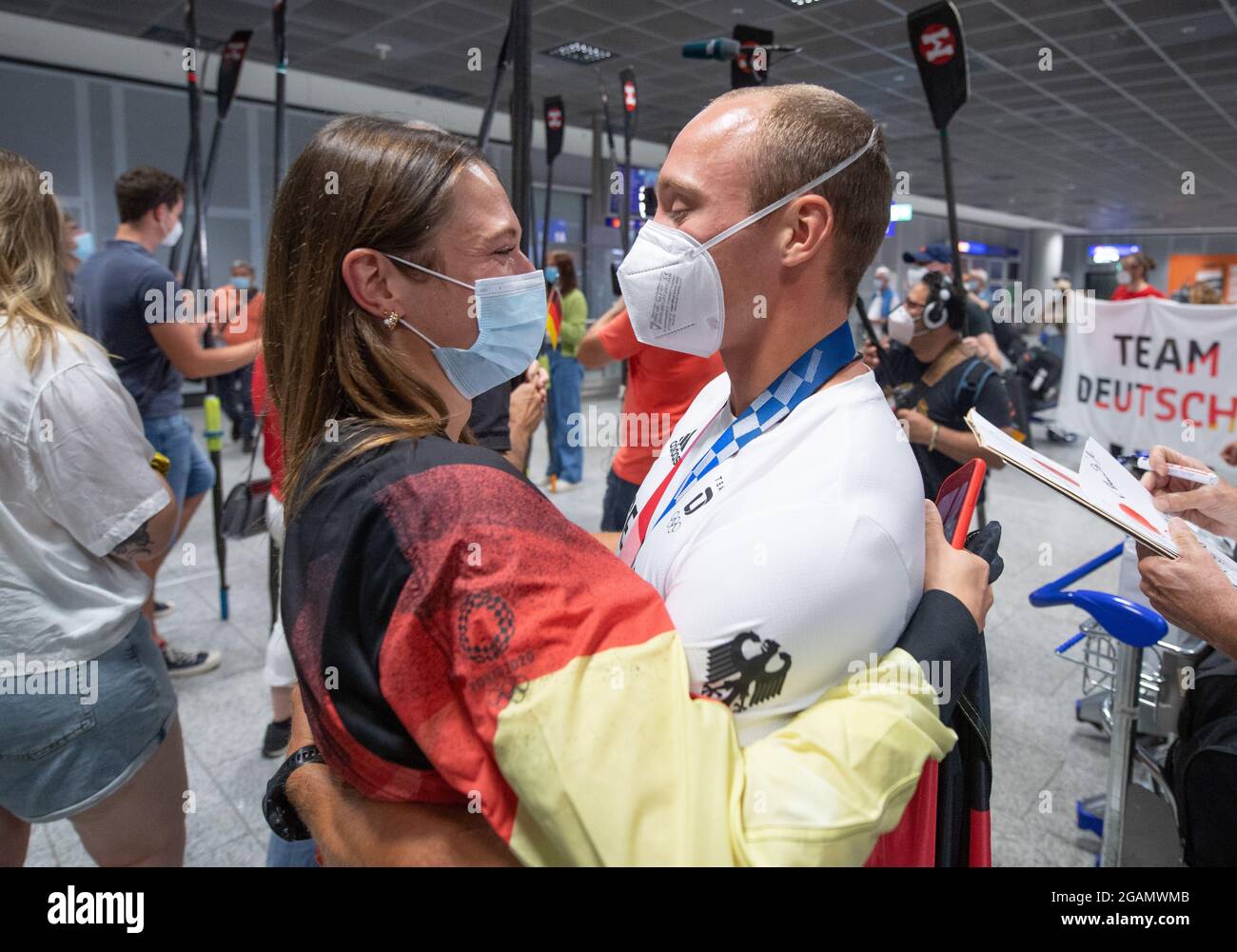 31 July 2021, Hessen, Frankfurt/Main: Rowing's Jonathan Rommelmann, a silver medalist in Tokyo ...