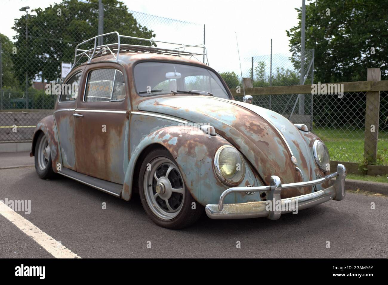 July 2021 - Customised Volkswagen VW Beetle with retro grunge effect ...