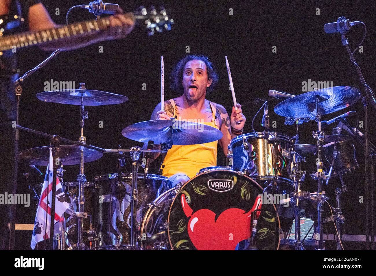 Luca "Lui Mitraglia" Martelli durante titoloEvento, Concerto cantante ...