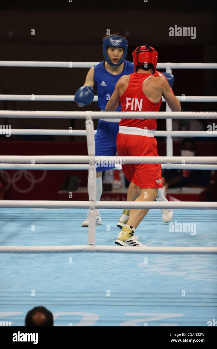 Tokyo, Japan. 30th July, 2021. BOXING MUM ADVANCES: Olympic women's ...