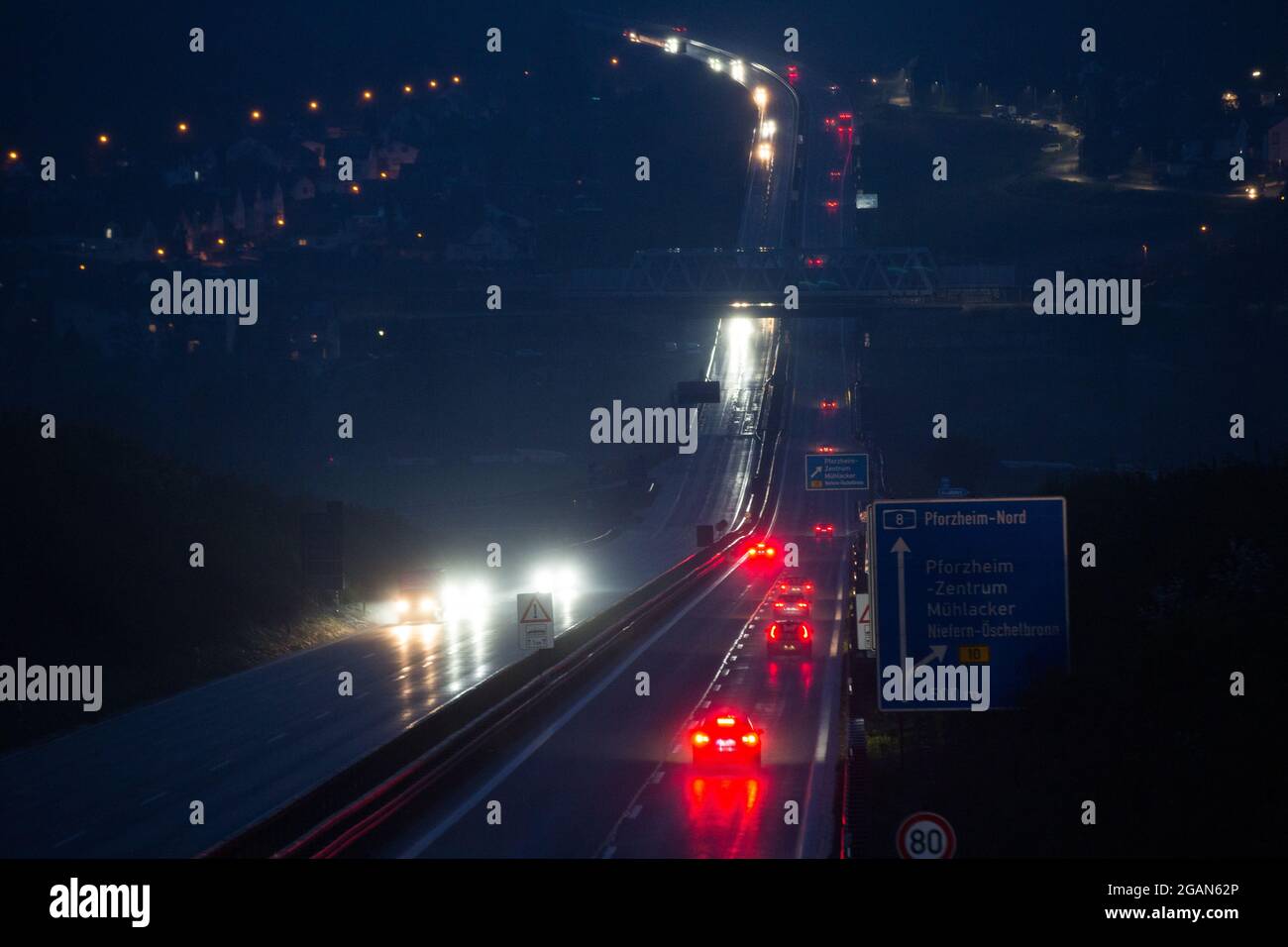 Section of the A8 motorway seen in the vicinity of Niefern-Oschelbronn ...