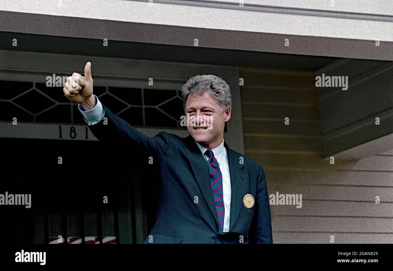 Governor William Clinton outside the Governors mansion in Little Rock ...