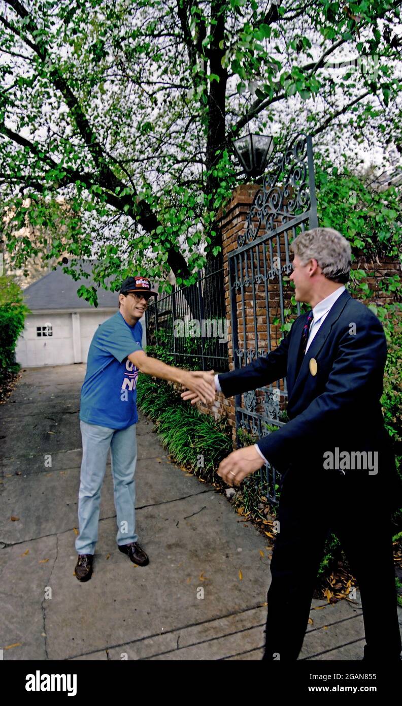 Governor William Clinton takes a walk around the Governors mansion in ...