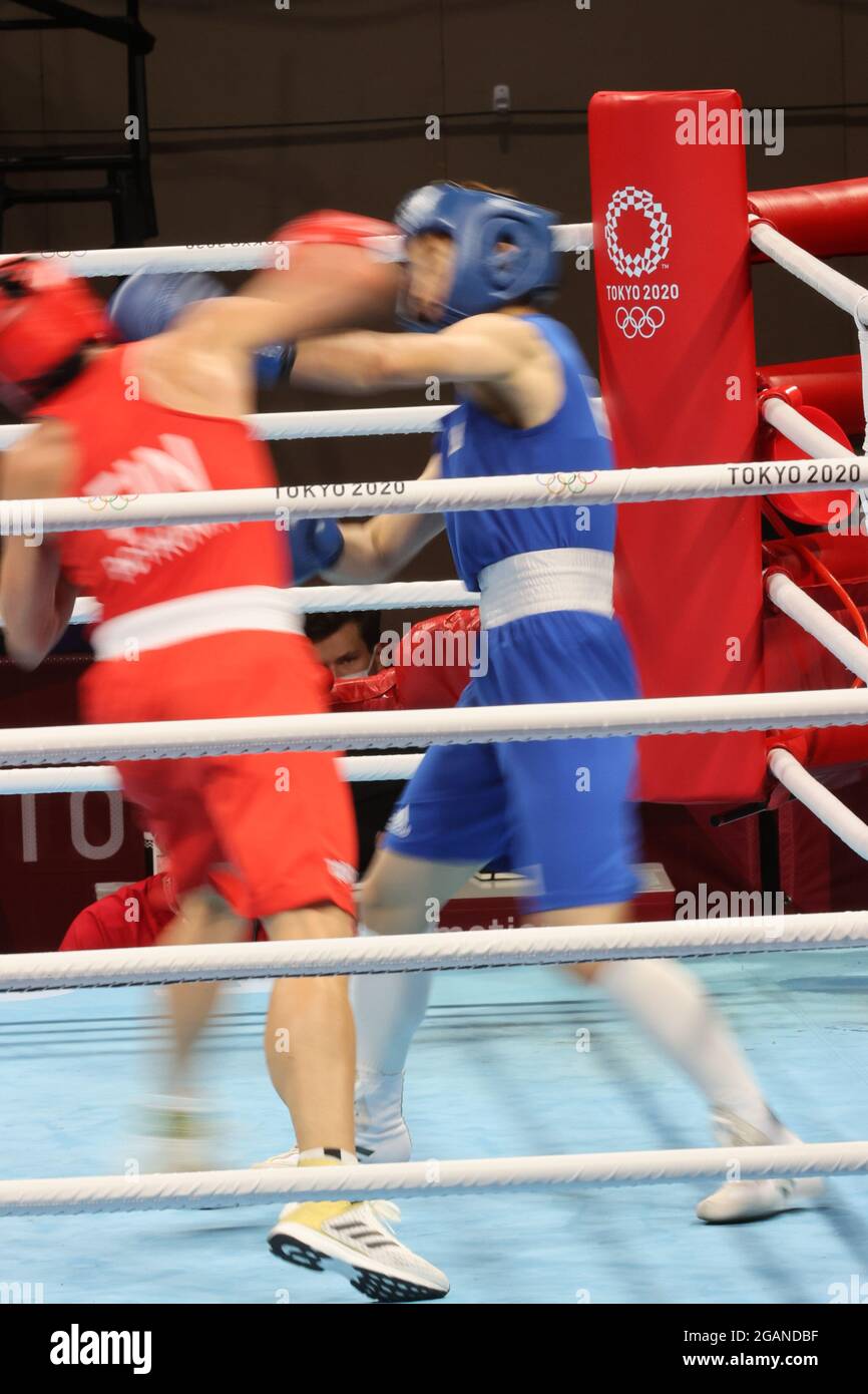 Tokyo, Japan. 30th July, 2021. BOXING MUM ADVANCES: Olympic women's ...