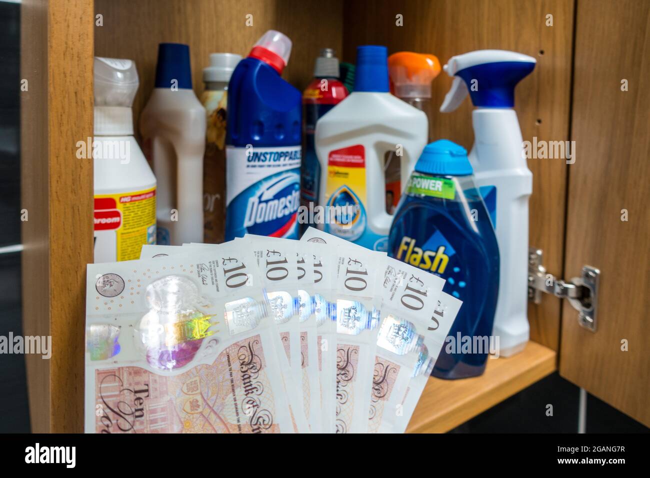Property maintenance hi-res stock photography and images - Alamy