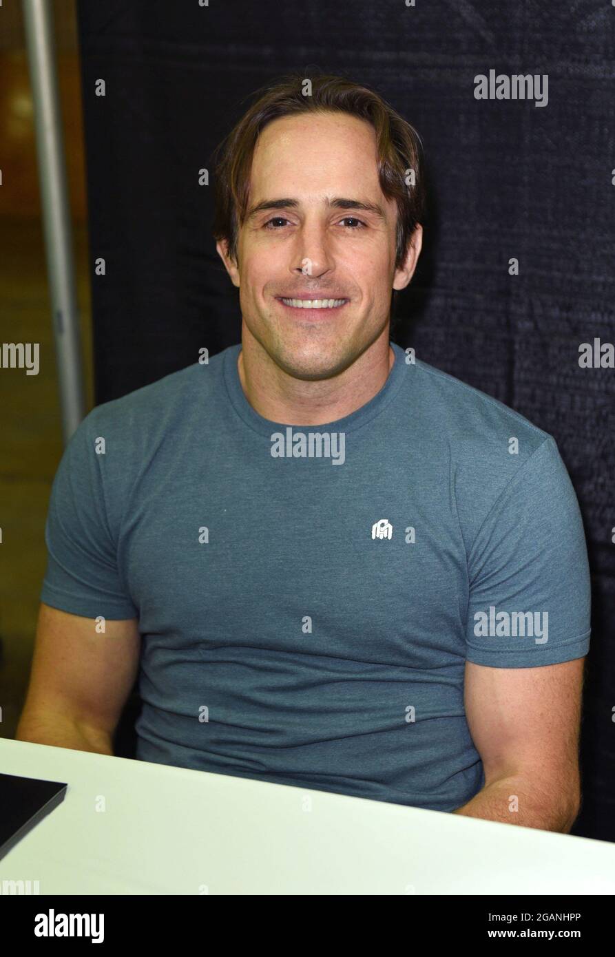 Wil Horneff High Resolution Stock Photography and Images - Alamy