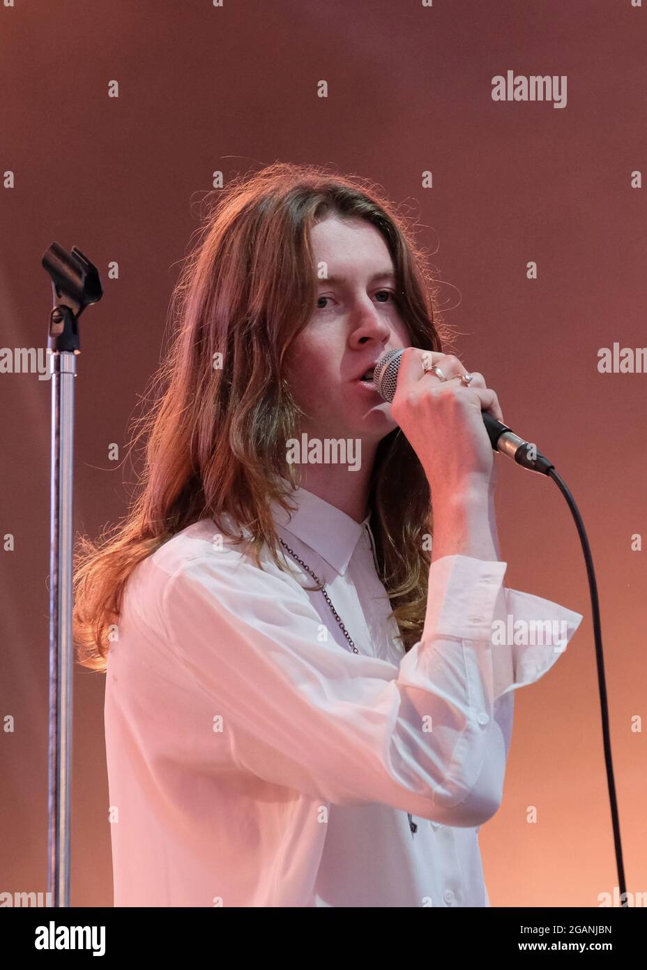 Blossoms lead singer tom ogden hi-res stock photography and images - Alamy
