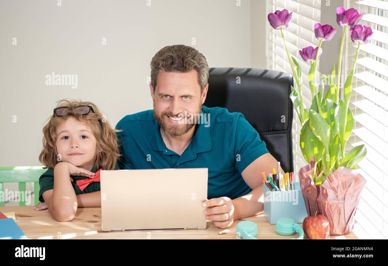 Helping kid hi-res stock photography and images - Alamy