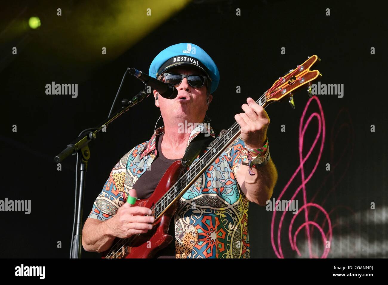 1980s british new wave band level 42 hi-res stock photography and ...