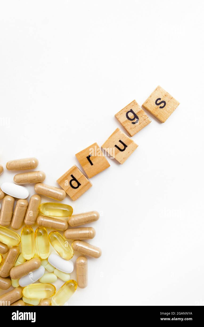 Vitamins c and e drugs hi-res stock photography and images - Alamy