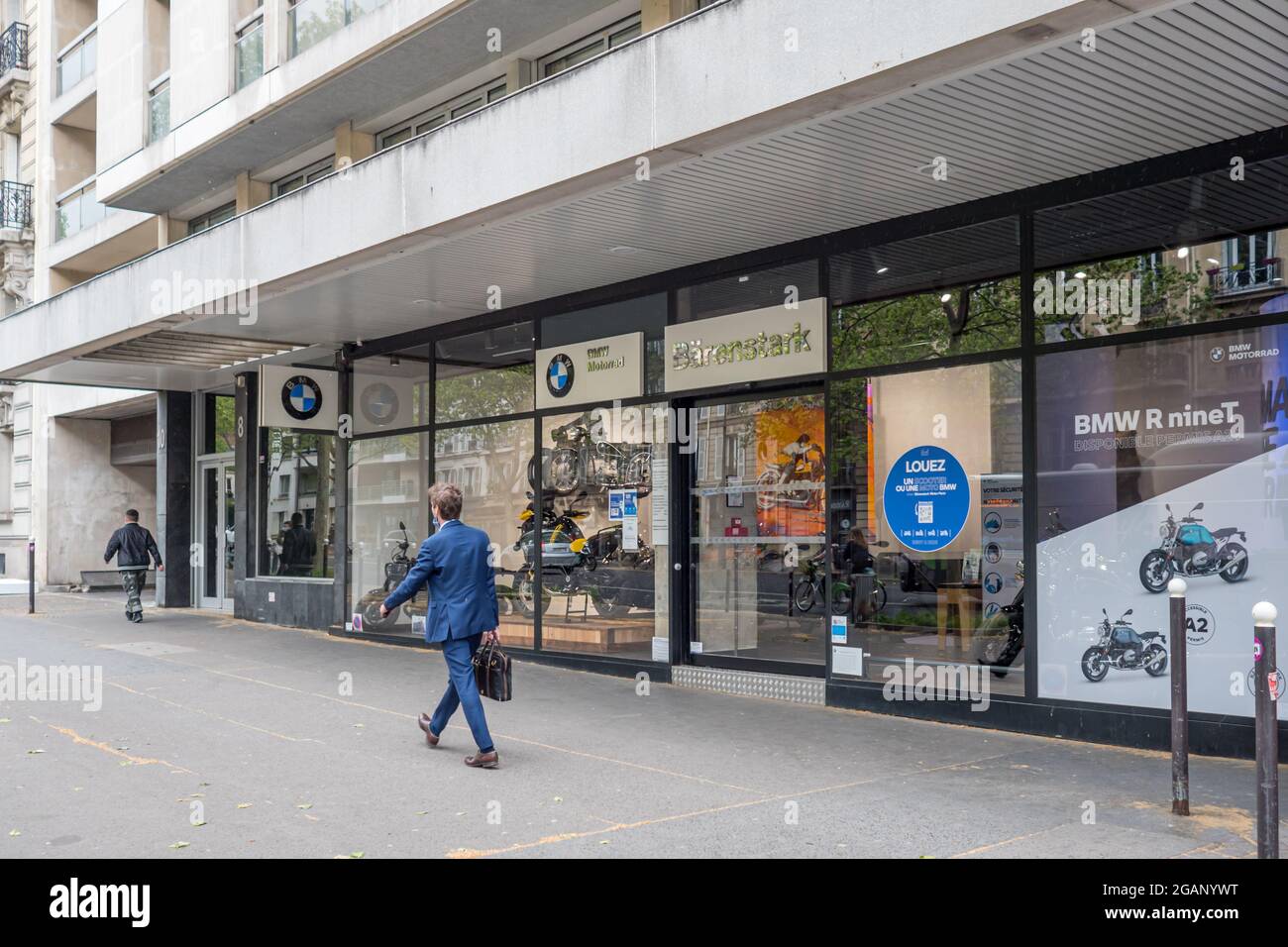 Bmw motorrad logo hi-res stock photography and images - Alamy